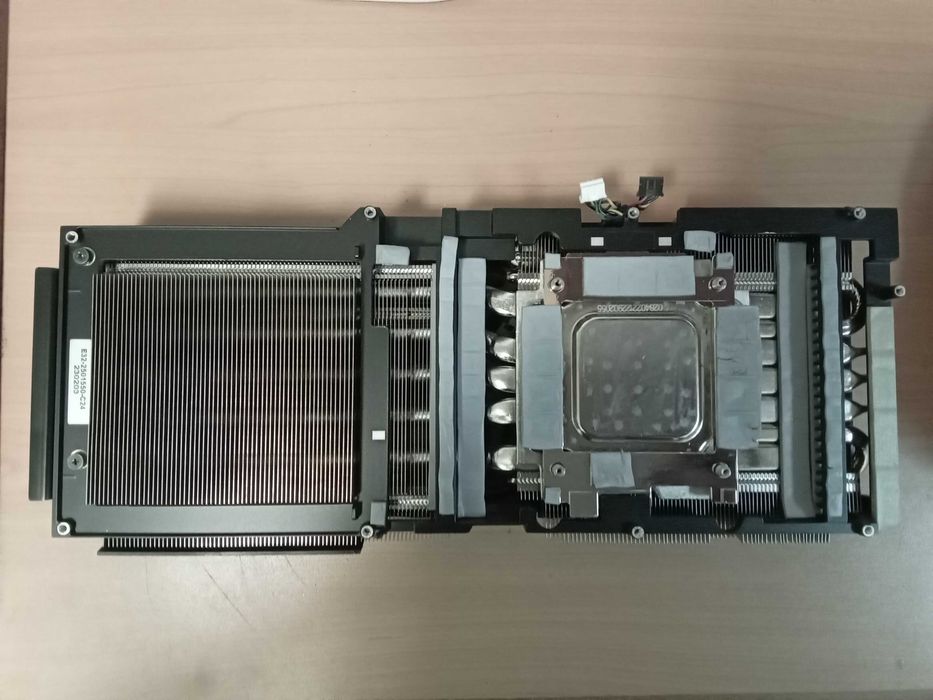 DELL Nvidia GeForce RTX 4090 24GB с воден блок Alphacool к.к. Слънчев ...