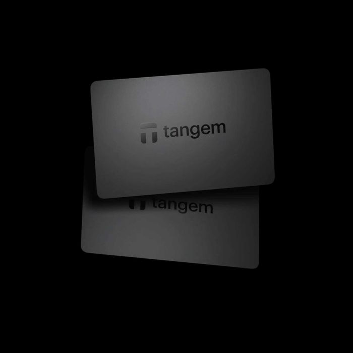 LIMITED EDITION: Черен Tangem Wallet с 2 карти гр. Варна Гранд Мол ...