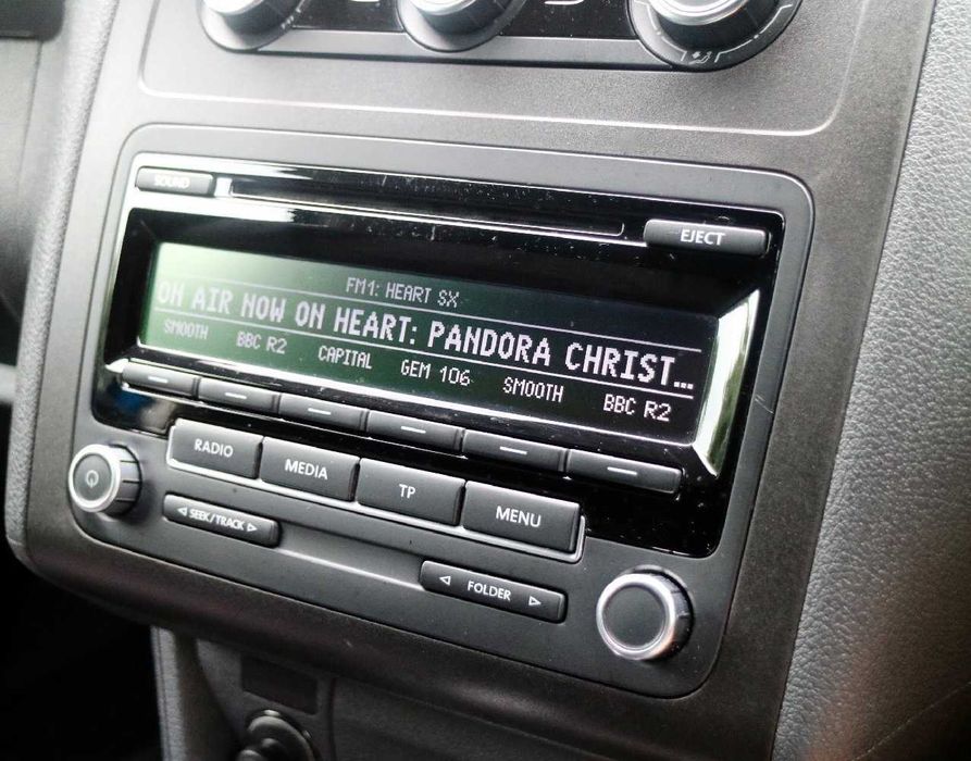 RADIO CD MP3 Original VW Volkswagen RCD 510 -Bluetooth / AUX / Telefon Oradea • OLX.ro
