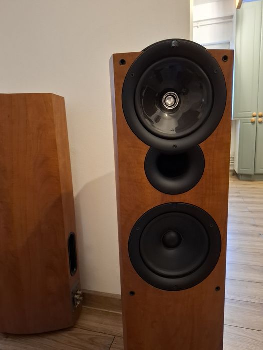 Boxe Coloana KEF Q5 Bucuresti Sectorul 5 • OLX.ro