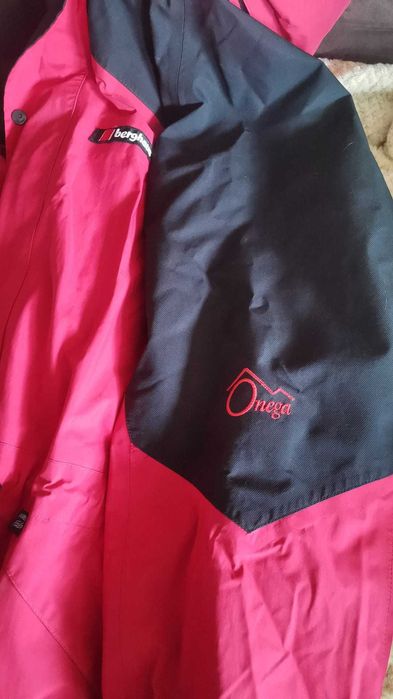 Geaca munte goretex Berghaus Omega L Bucuresti Sectorul 2 • OLX.ro