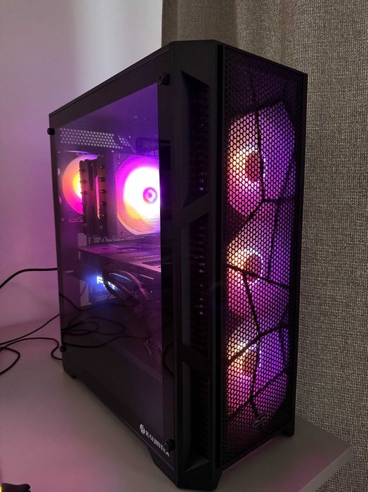 Unitate PC 4K | 7800X3D | 32 GB DDR5 | RTX 4080 SUPER Baia Mare • OLX.ro