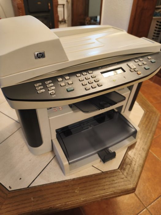 Multifuncțională imprimanta scaner fax HP M1522nf Resita • OLX.ro