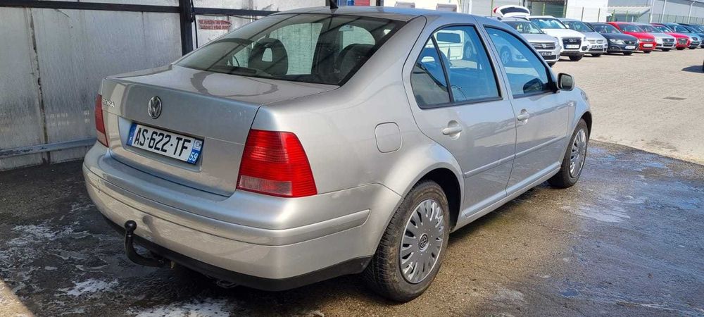 VW Bora 1.9 TDi 101 Cp 2002 Arad • OLX.ro