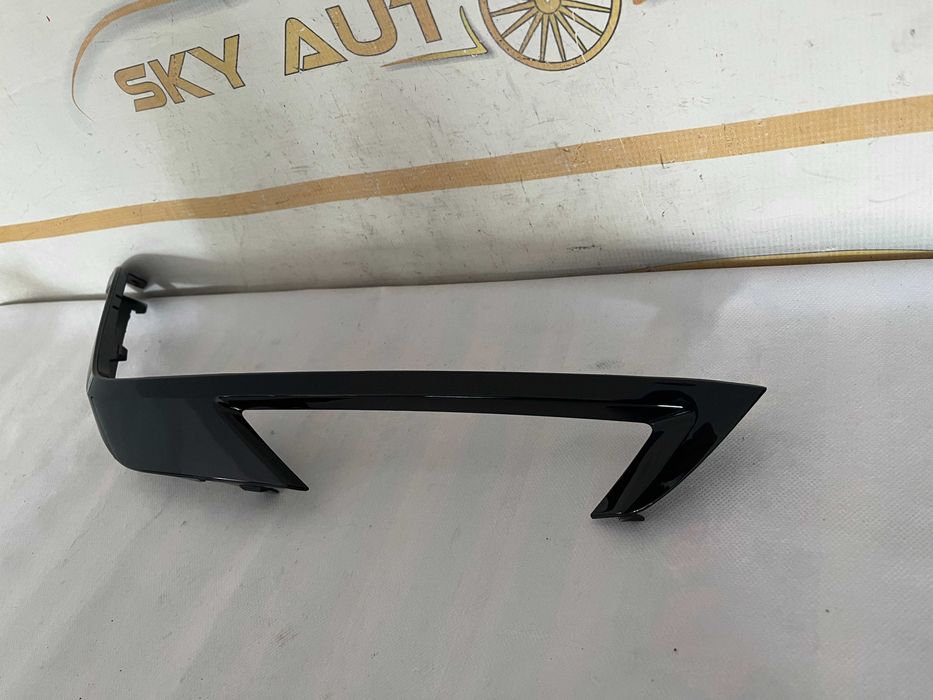 Ornament grila proiector stanga Volvo XC60 R Line dupa 2021 32227911 ...