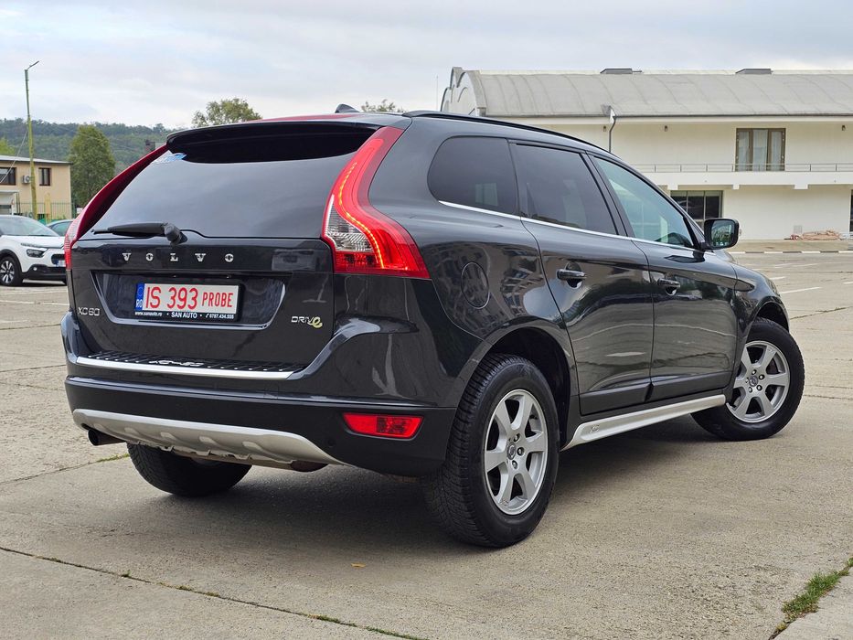 Volvo XC60 2010 2.0 Drive 163 CP euro 5 / RATE fara avans Iasi • OLX.ro