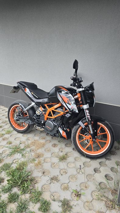 KTM DUKE 390 перфектен. гр. Варна Владислав Варненчик • OLX.bg
