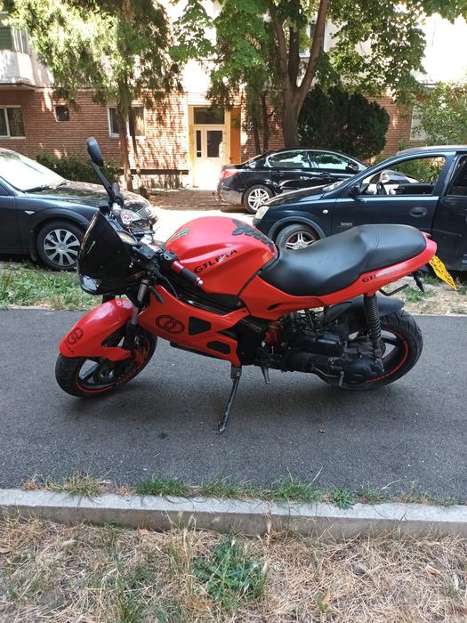 Vând Gilera DNA an 2002 Arad • OLX.ro