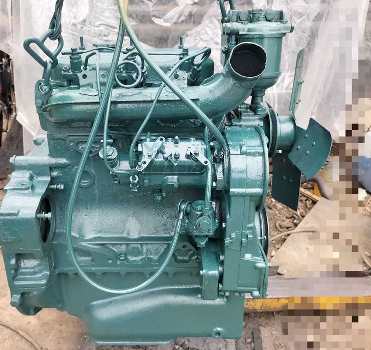 Vand motor tractor U445 Marasesti • OLX.ro