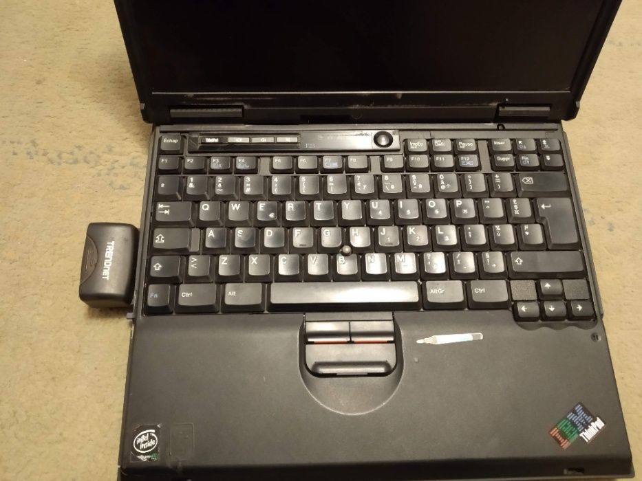 Dezmembrez laptop IBM ThinkPad T21 2647 - 14.1" Baia Mare • OLX.ro