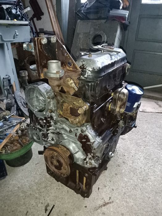 Motor tractor fiat 580 și UTB 445 Suncuius • OLX.ro