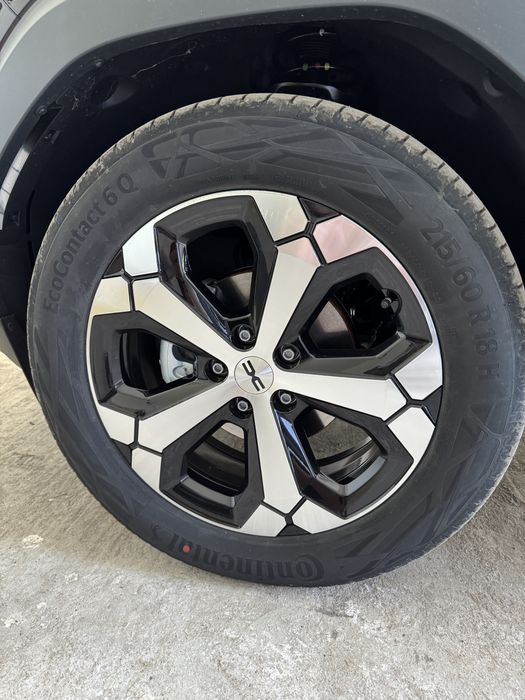 Vand 4 Anvelope Continental Vara EcoContact 6Q 215/60/R18 Savarsin • OLX.ro