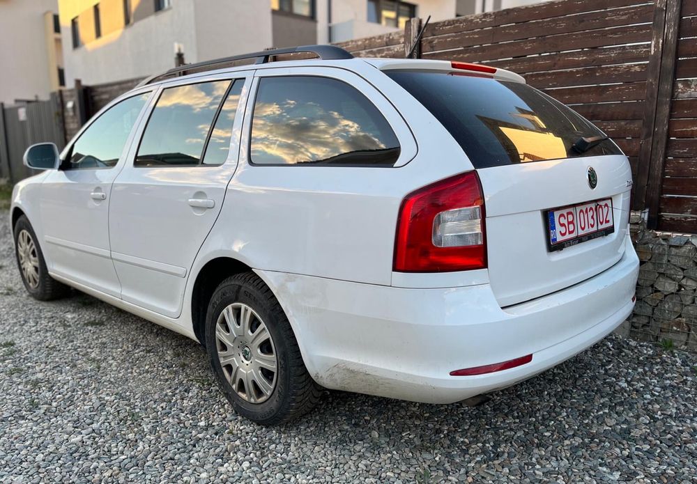 Skoda Octavia Numere rosii valabile Sibiu • OLX.ro