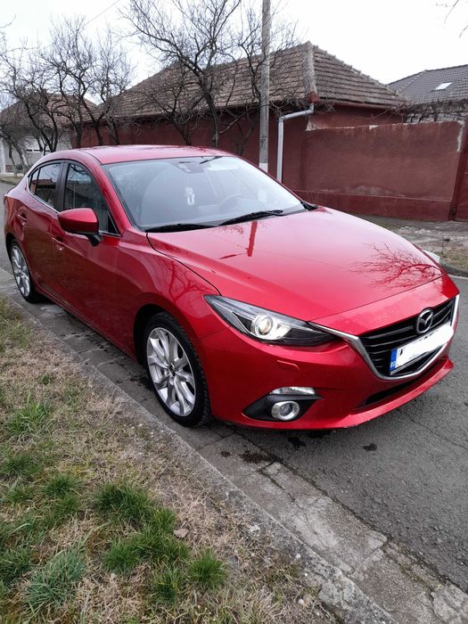 Mazda 3 avariata 2015 Arad • OLX.ro