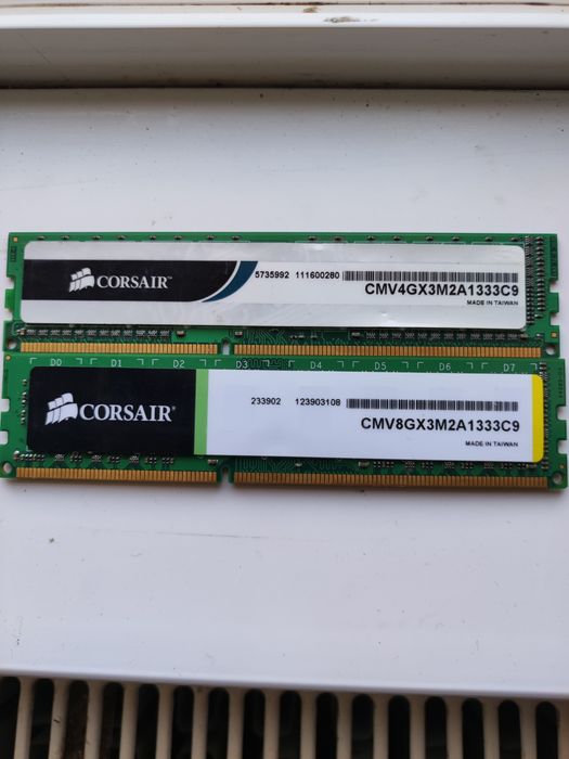 Vand kit uri DDR2 DDR3 DDR4 desktop laptop Timisoara • OLX.ro