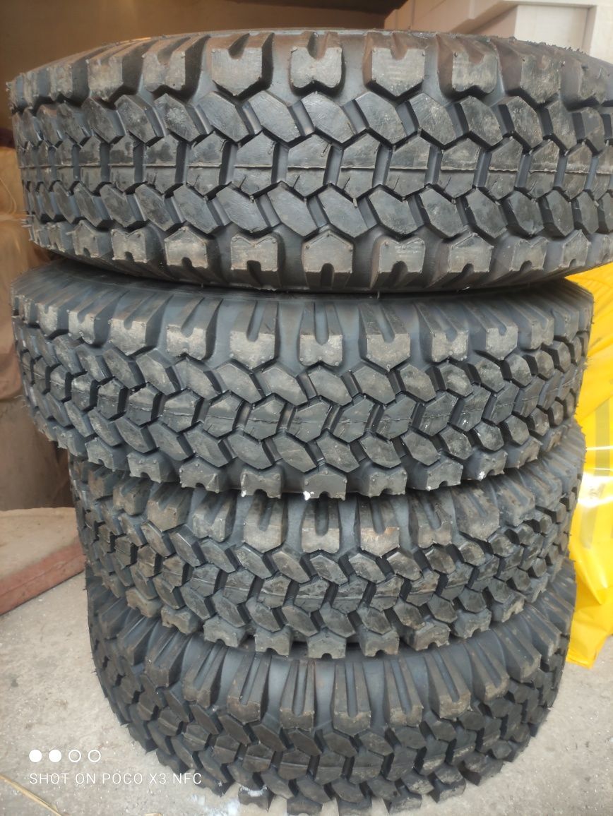 Нови гуми за УАЗ гр. София Левски • OLX.bg