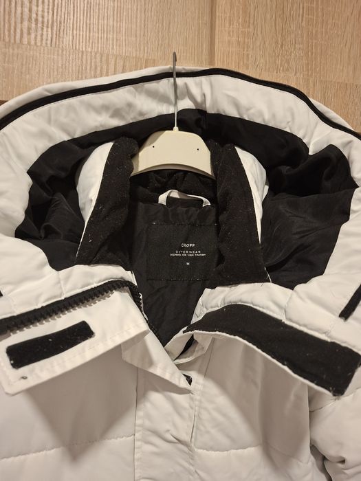 Geaca fas folosita dar arata ok Cazasu • OLX.ro