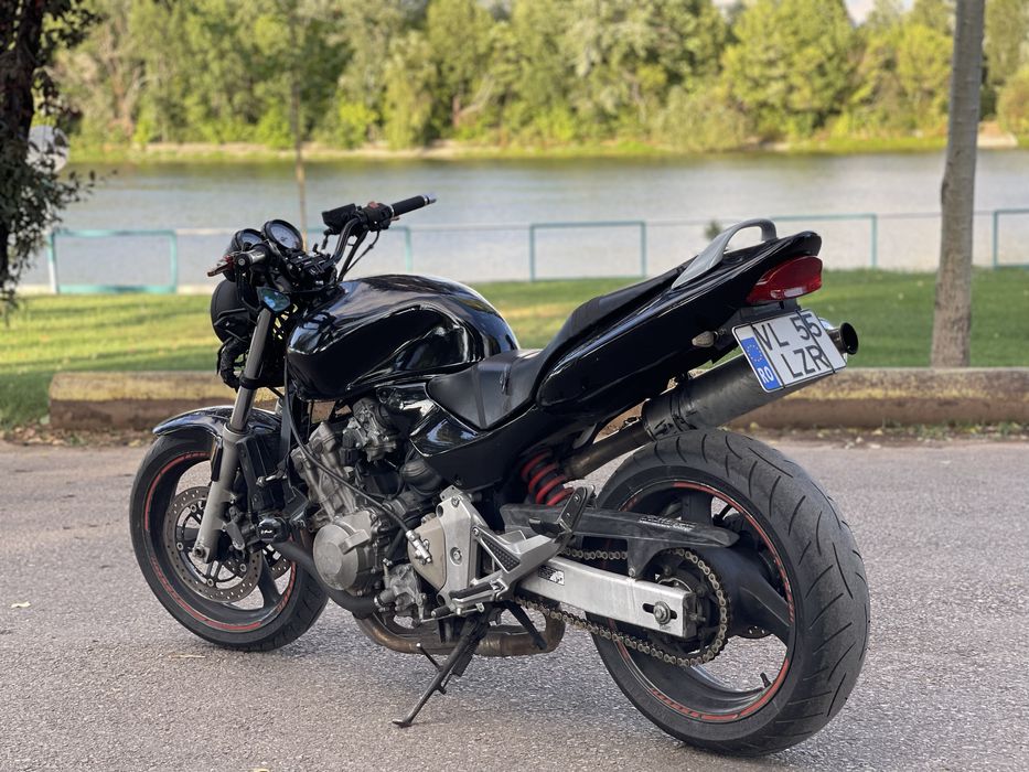 Honda hornet 600 LIMITAT A2 Bucuresti Sectorul 2 • OLX.ro