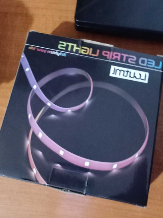 Banda led RGB 5 metri Capu Dealului • OLX.ro