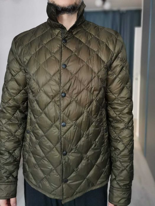 Geaca Moncler barbati Marime 3 Bucuresti Sectorul 3 • OLX.ro