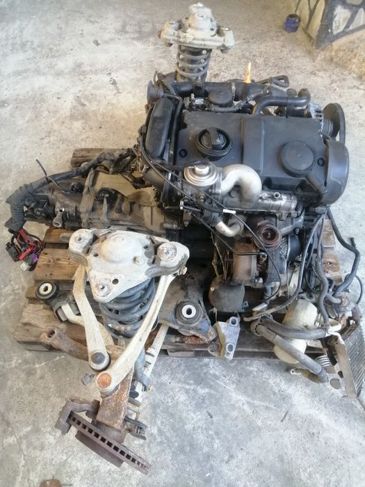 Motor Passat B5 1.9 Tdi 85 kw 115 Cp AJM Iasi • OLX.ro