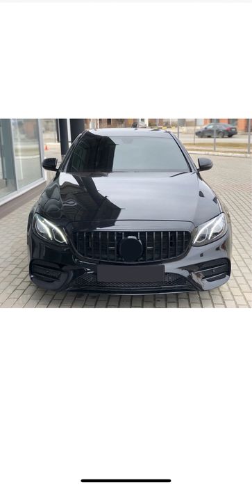 Grila Mercedes E-Class W213 S213 A238 C238 (2016+) GT Panamericana Petru Rares • OLX.ro