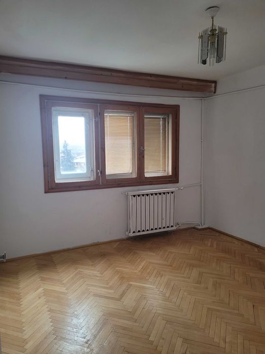Apartament de vanzare 2 camere Craiova in spatele Mall Promenada Craiova • OLX.ro