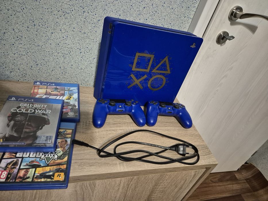 Playstation 4 limited blue edition гр. София Сухата река • OLX.bg