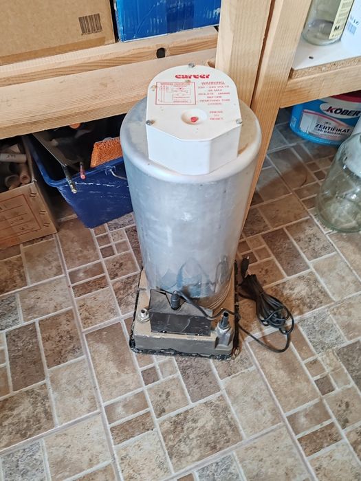 Vand următoarele piese pentru rulota Macin • OLX.ro