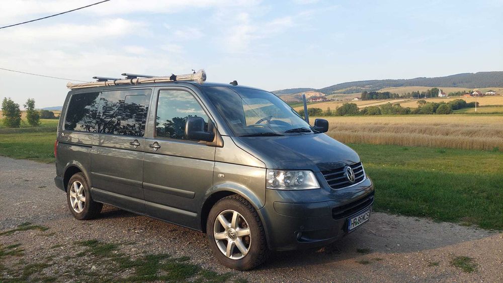 Volkswagen T5 Multivan 4 motion, 4x4, 2008, camper Miercurea-Ciuc • OLX.ro