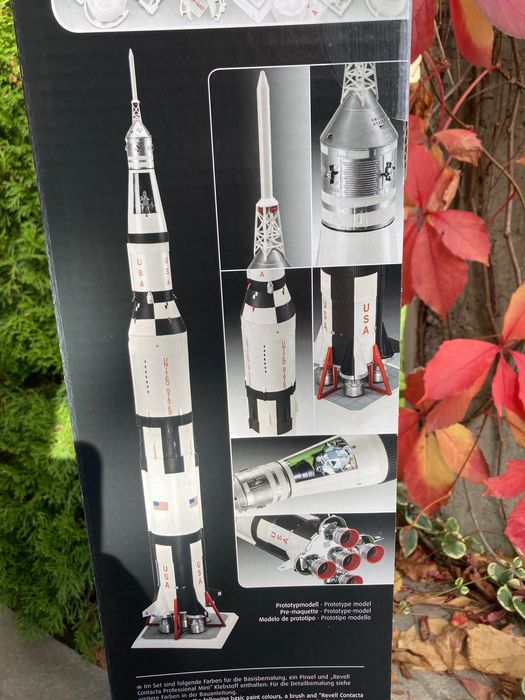 Revell Apollo 11 Ракета голям модел Saturn V - Височина 1.14м гр. София Горна баня • OLX.bg