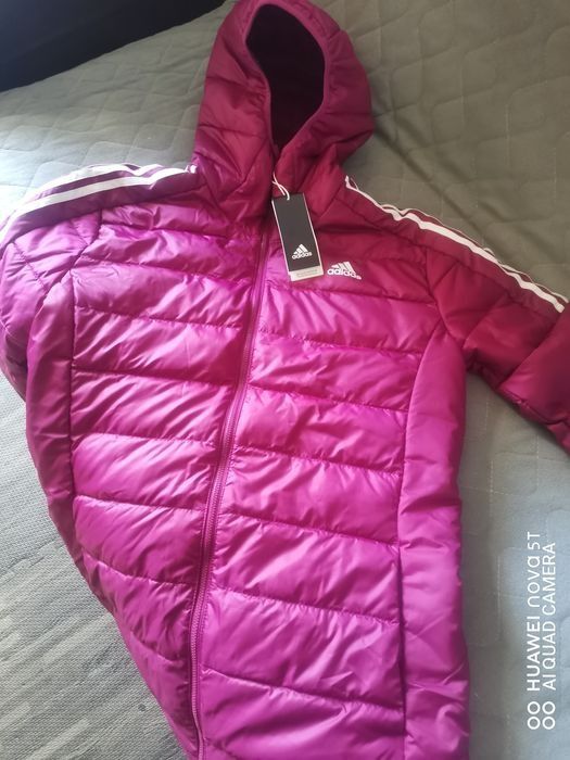 Geaca Adidas dama w ess down par.. Bucuresti Sectorul 2 • OLX.ro