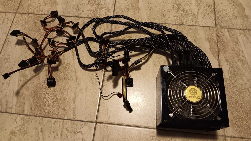 Vand sursa PC ATX 500W Cluj-Napoca • OLX.ro