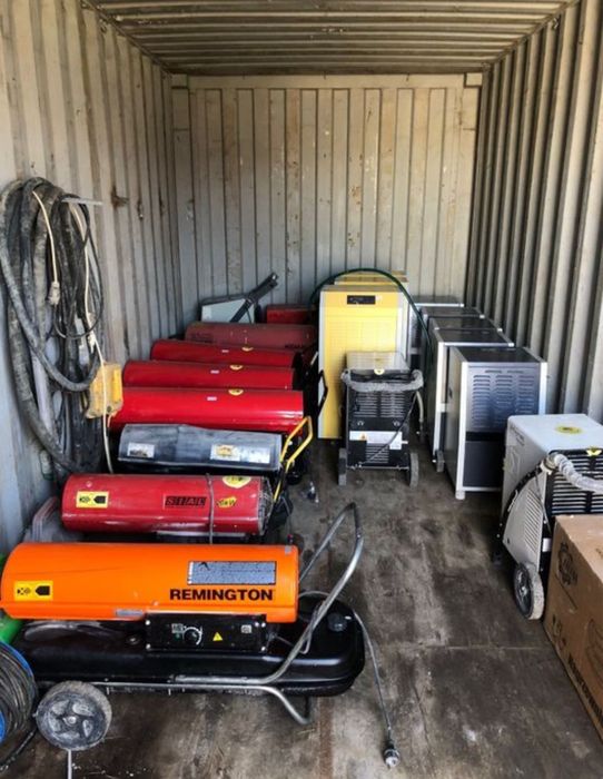 Inchiriez dezumidificator mai compactor placa vibrator beton picamer ...