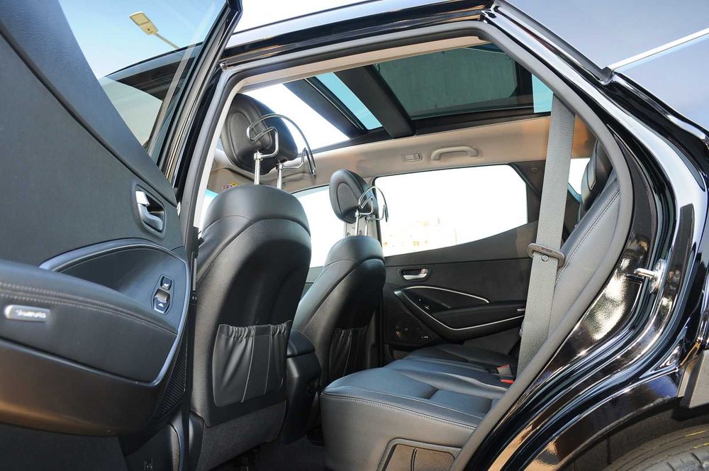 HYUNDAI Santa Fe 4WD anul 2016 MODEL CU 7 LOCURI Braila • OLX.ro