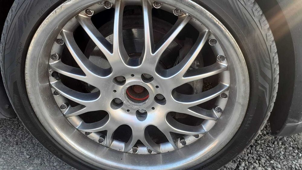 Vand roti masina 225/ 40 R 18 Techirghiol • OLX.ro