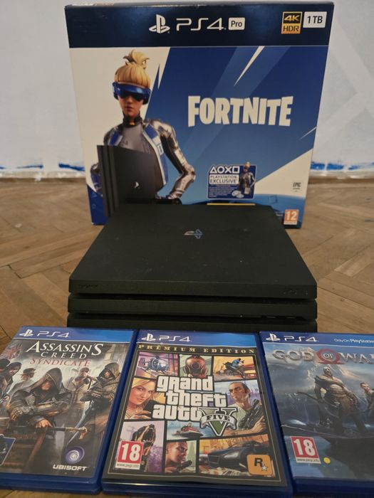 PS 4 pro 1Tb .. Ploiesti • OLX.ro