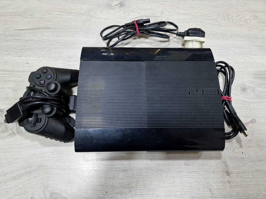Sony PlayStation 3 Ultra Slim, 12GB, Черна [PS3 Slim] гр. Варна Автогара • OLX.bg