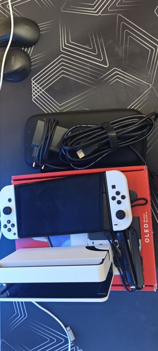Nintendo Switch OLED modat Timisoara • OLX.ro