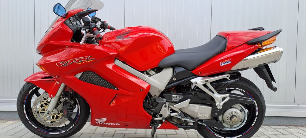 Honda vfr800 v-tec 2003 Ploiesti • OLX.ro