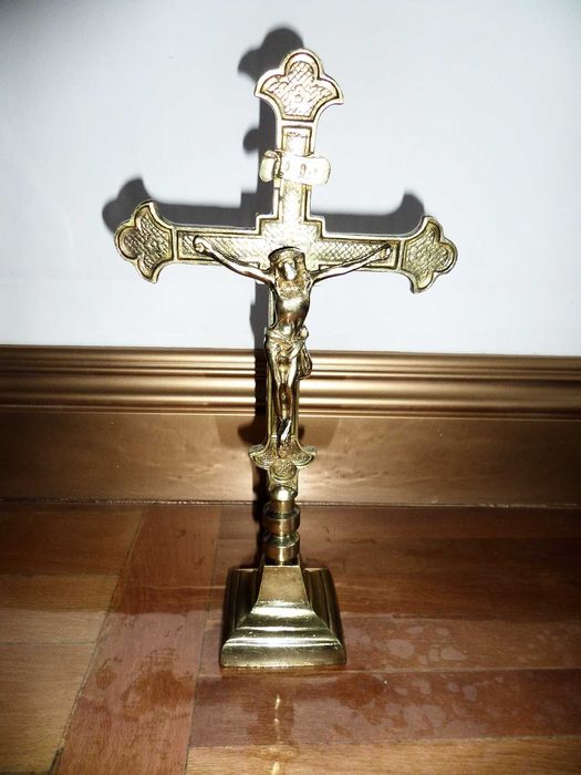 Crucifix Cruce Iisus Piatra Neamt • OLX.ro