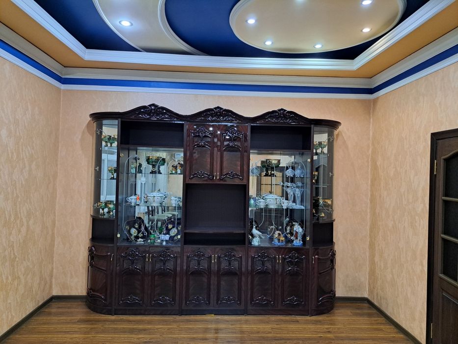 Стенка -Сервант Лиза! Дубай сборка! В идеальном состоянии: 2 600 000 so’m - Mehmonxona uchun ...