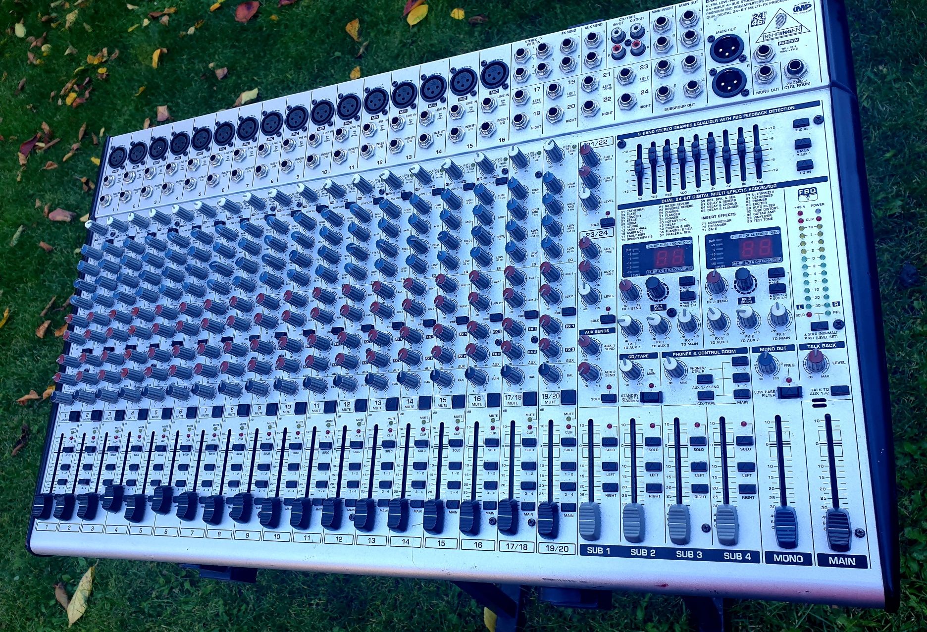 Mixer Behringer Eurodesk SL2442FX-Pro 24 Piatra Neamt • OLX.ro