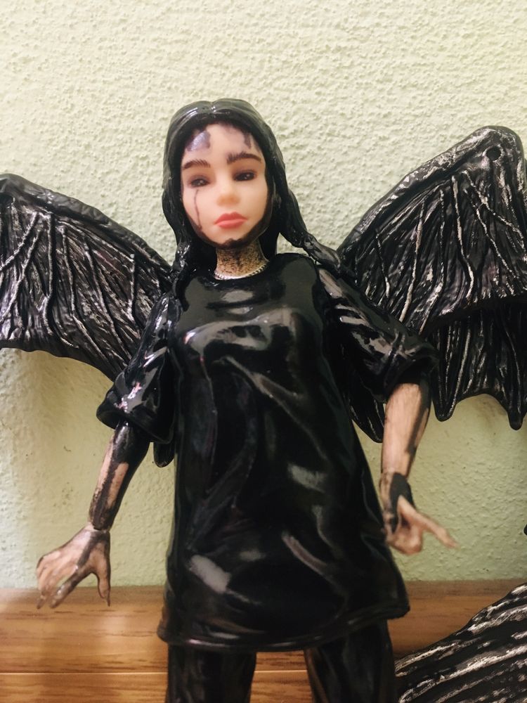 Колекционерска кукла Billie Eilish гр. Пловдив Център • OLX.bg