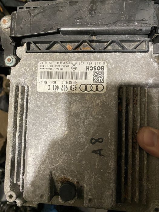 Компютър мотор ECU AUDI A8 Ауди А8 4E0907401 C за 3.0тди Асб мотор гр ...
