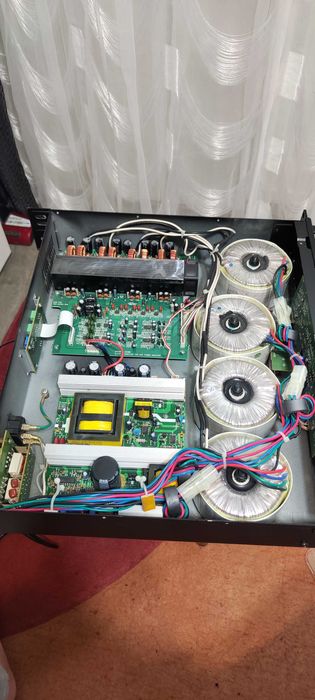 Amplificator Audio Samson SZ480 4 x 120W Statie Linie 70V 100V 4/8Ohms ...