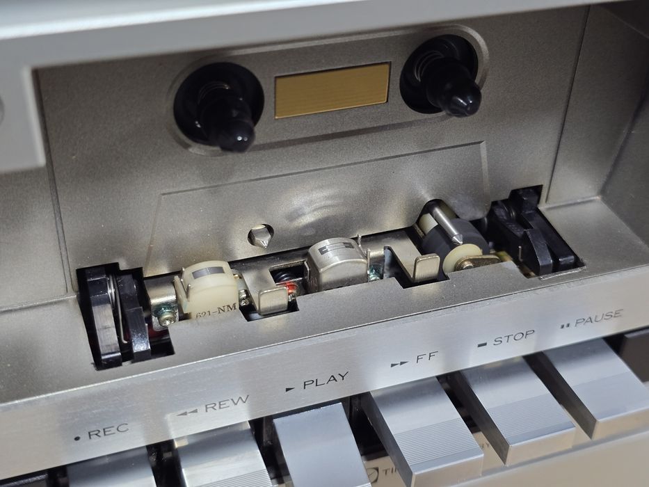 Linie audio KENWOOD ,amplificator ka-300, tuner kt-400, deck kx-400 ...