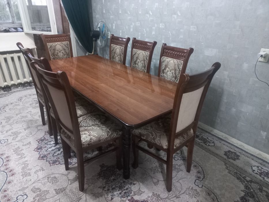 Столь и 8 стулья . Stol va 8 ta stul.: 3 200 000 сум - Мебель для гостиной Ташкент на Olx