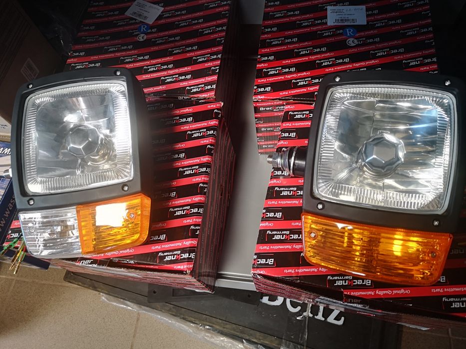 Far faruri stinga dreapta tractor utilaje agricole buldo excavatoare t ...