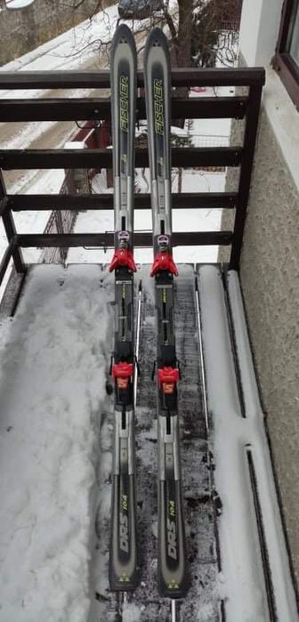 Schiuri alpin Fischer Busteni • OLX.ro